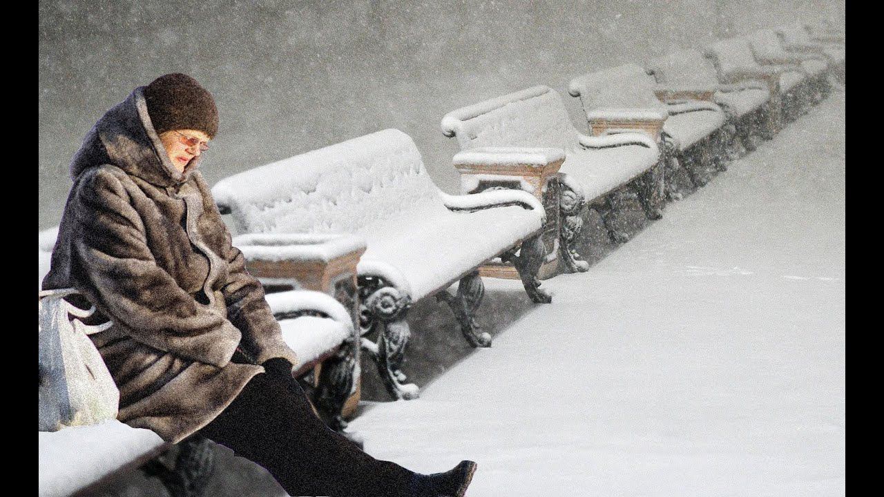 Старушка. Грустное.