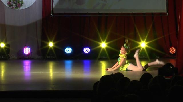 00001_08 Концерт 8 марта 2023 в Магдагачинском районном доме культуры