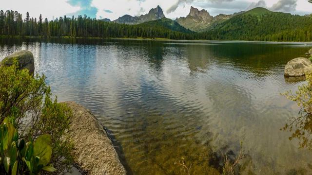 Ергаки озеро Светлое 2023 год