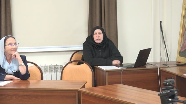 Инокиня Мария (Воробьева) - Опыт взаимодействия Арсеньевской еп. с органами местного самоуправле.mp4