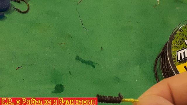 ЭТО МОРМЫШКА БЕЗМОТЫЛКА СВОИМИ РУКАМИ КОСИТ ВСЮ МИРНУЮ РЫБУ ДУРОМ, Я АЖ ПРИСВИСТНУЛ ОТ РЕЗУЛЬТАТА.