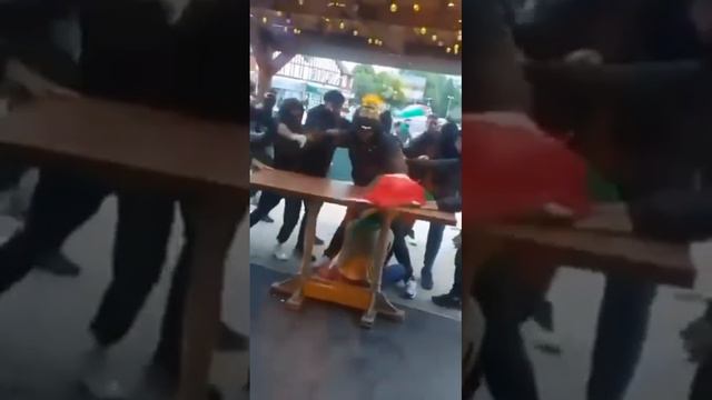 Протесты мигрантов в Британии