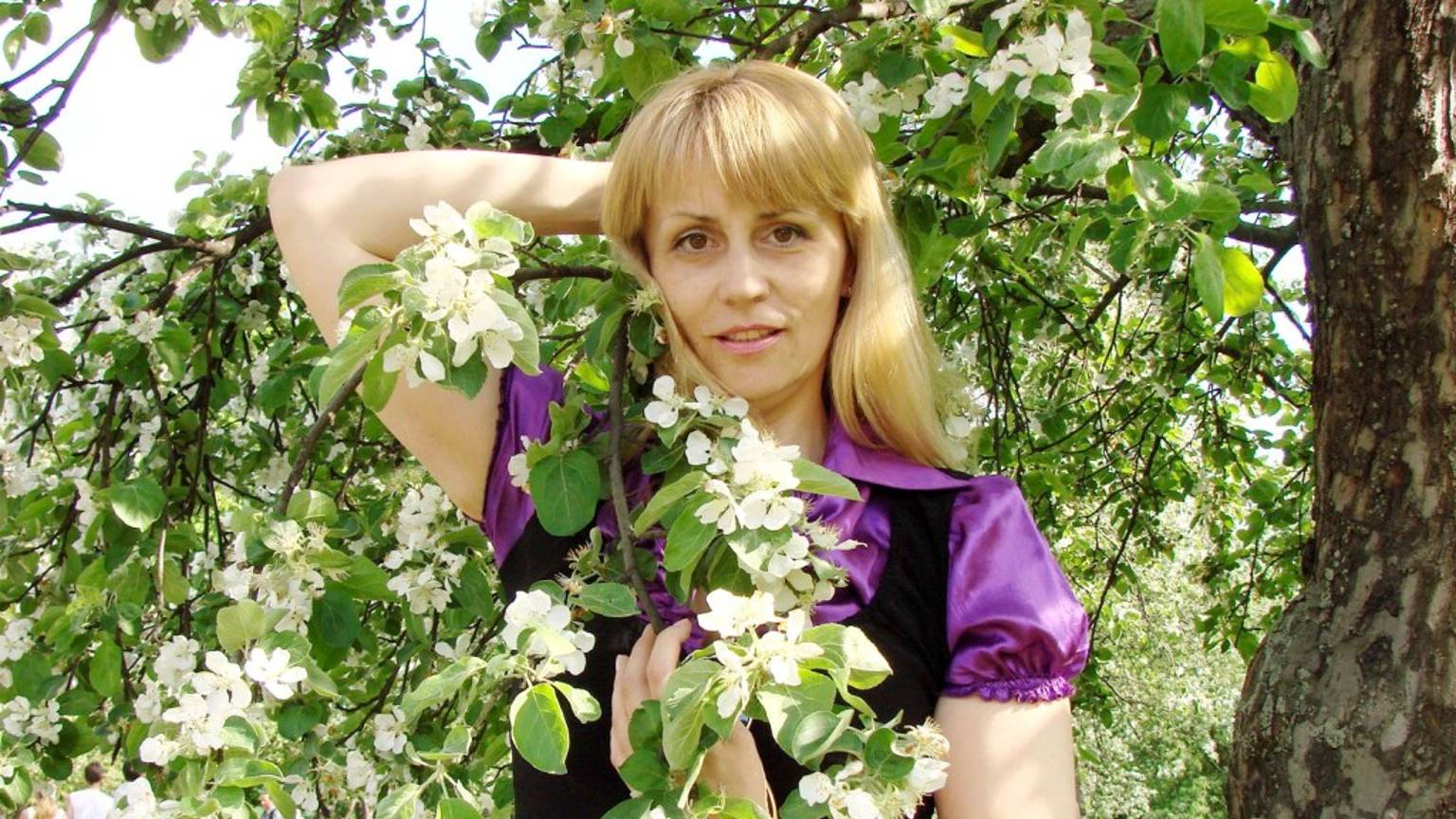 Николай Гумилёв: "САДЫ МОЕЙ ДУШИ". Музыка, аранжировка, бэк-вокал, исполнение — Елены Артёменко.