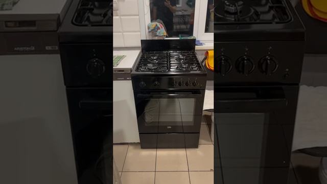 Понедельник начали с подарка?