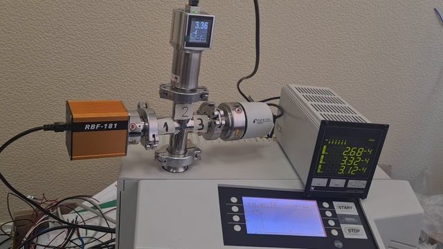 Вакуумметр при 2.6Е-4 мбар RBF-181(Reborn), PTR90N (Leybold), MPG400 (Inficon) #вакуумметр