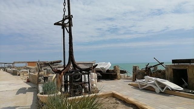 трамвай желаний / останки кораблей 17 века / контрасты Евпатории 2022 / пока дети дома мы гуляем