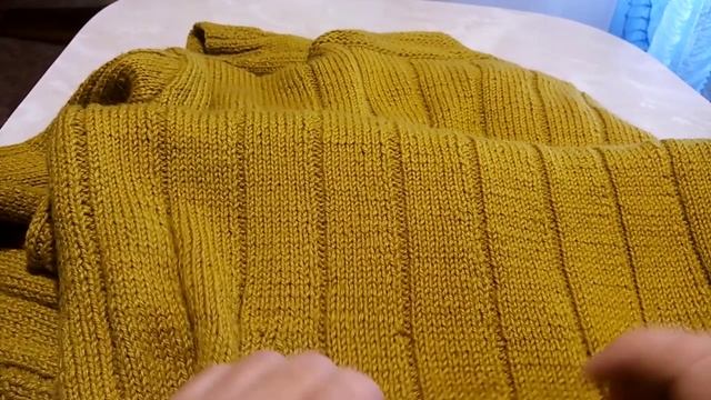 Кофта с узором "Косы"