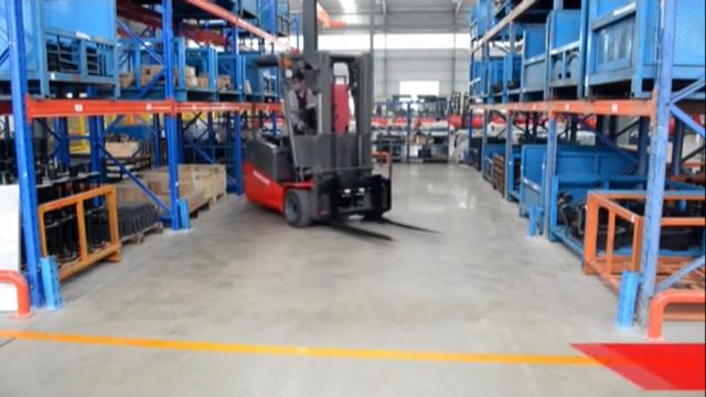 3-ехопорный электропогрузчик Mima