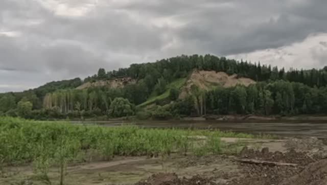 Берег кроманьонца. Поиски начинаются.