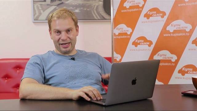 Kia Stinger - перетяжка руля в натуральную кожу наппа