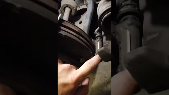 Стук суппортов Лада Ларгус