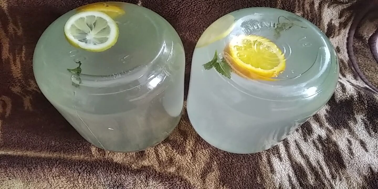 Консервированный березовый сок с апельсином и лимоном.