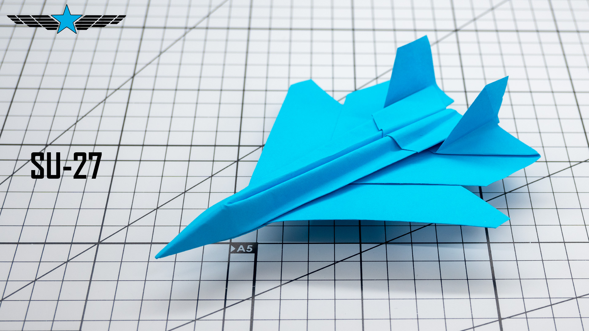 Создание легендарного СУ-27 в технике оригами.