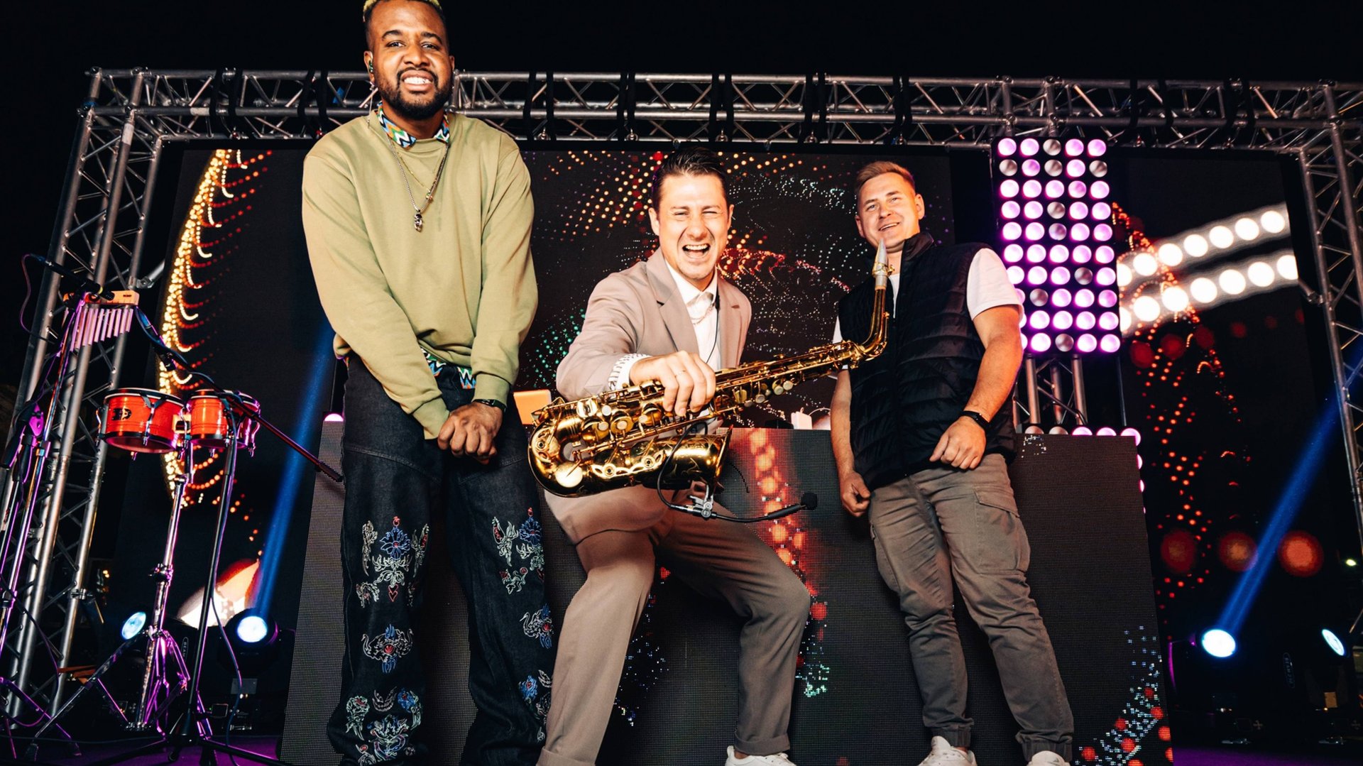 Nikita Ferra Band - саксофон/диджей/перкуссия. Презентация EXEED