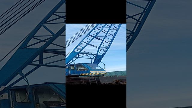 железнодорожный кран ЕДК 300/2.mp4