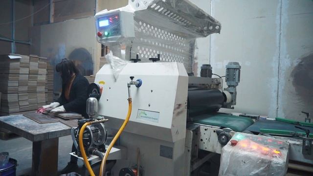 ЛКЗ ООО "ЭНАМЕРУ" представляет УФ масло в компании WOODSTYLE Parket