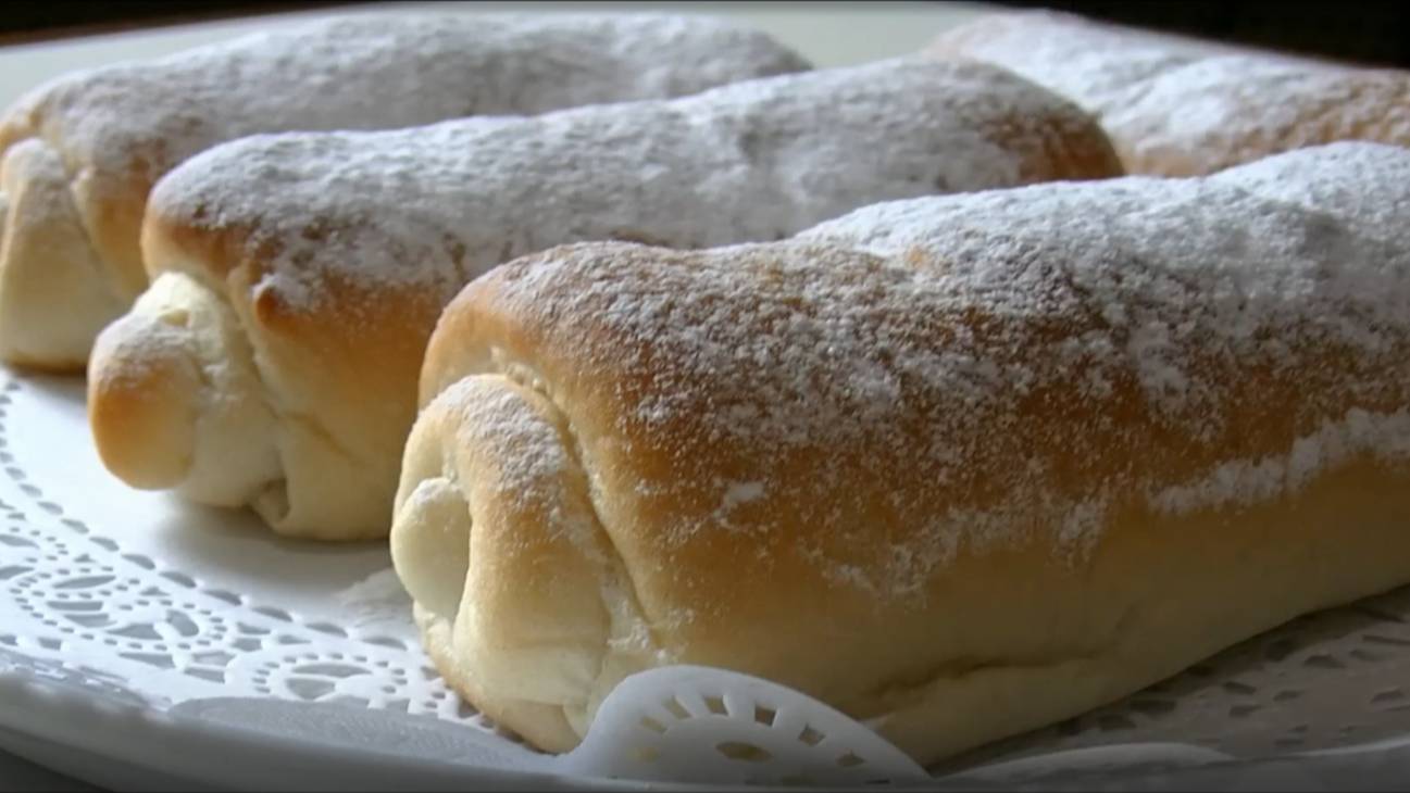 Булочки с орехами из теста на картофельном отваре