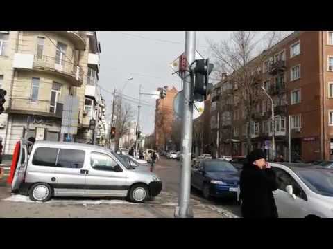 На Пушкинской сделают переход, о котором я просил. Уже повесили светофоры