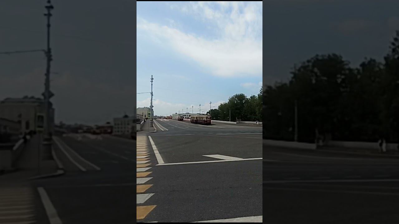 парад трамваев и ретроавтомобилей #automobile #ретро #ретроавтомобили  #трамвай #Москва