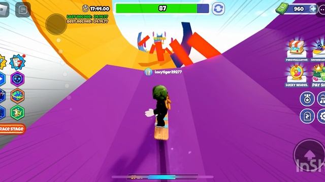 Меня не было месяц, и теперь я вернулся и прохожу сноудборд обби в роблокс