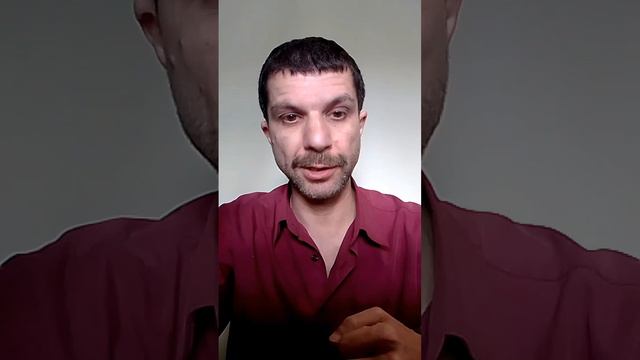 Вам нужен специалист по рекламе или маркетолог