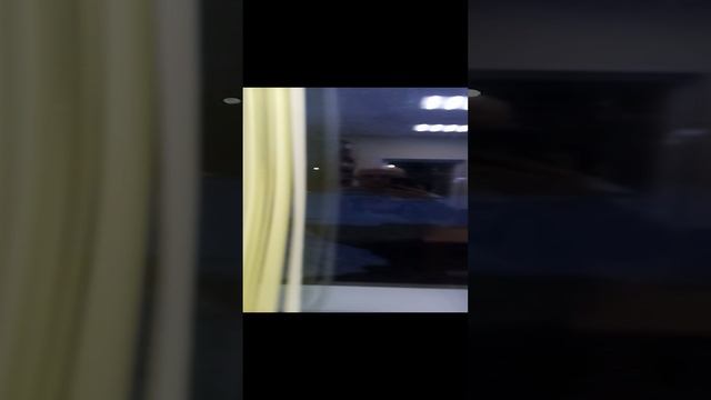 Вертикальные жалюзи в офис. Лайн бежевый