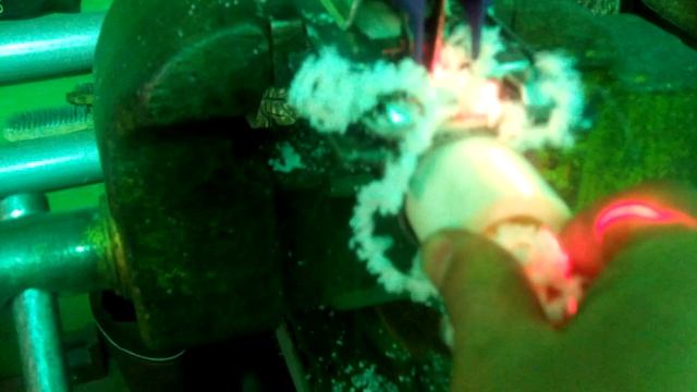 Самодельная гусёнка. Как разрезать трубу ПП