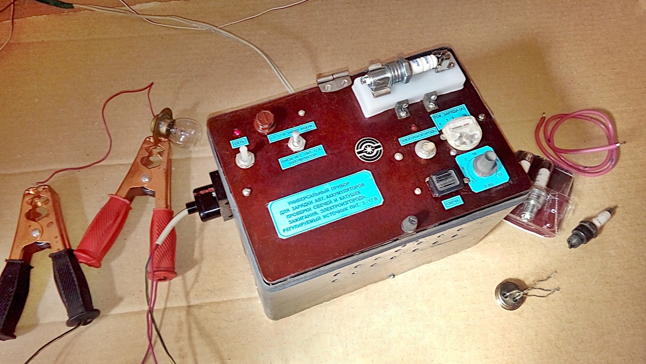 Универсальный прибор для проверки свечей зажигания, катушек зажигания, высоковольтных проводов.