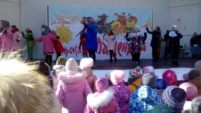 Веселые песни и пляски на масленицу