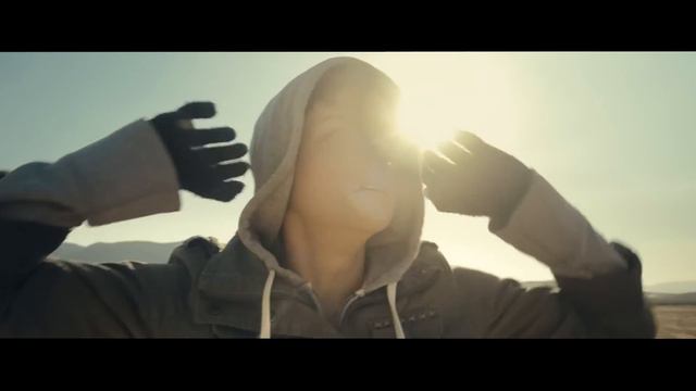 Ученые усовершенствовали ее тело с помощью нанотехнологий ИИ, но все пошло не по плану