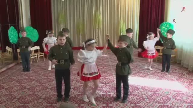 Танец смуглянка молдаванка тройками в детском саду. Танец на 9 мая