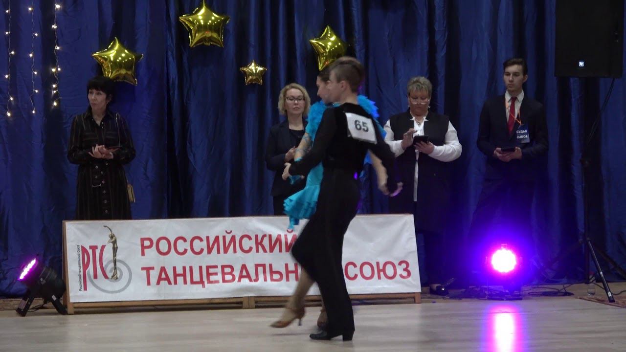 Юниоры 1+2  (4 танца)