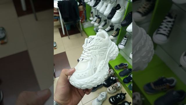 натуральная кожа кроссовки