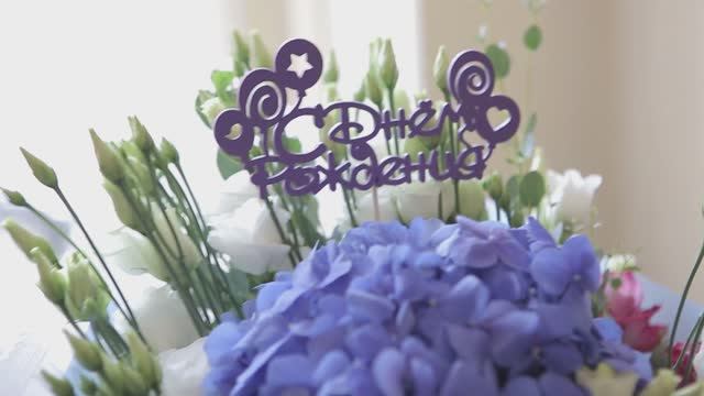 Выписка из роддома Платона