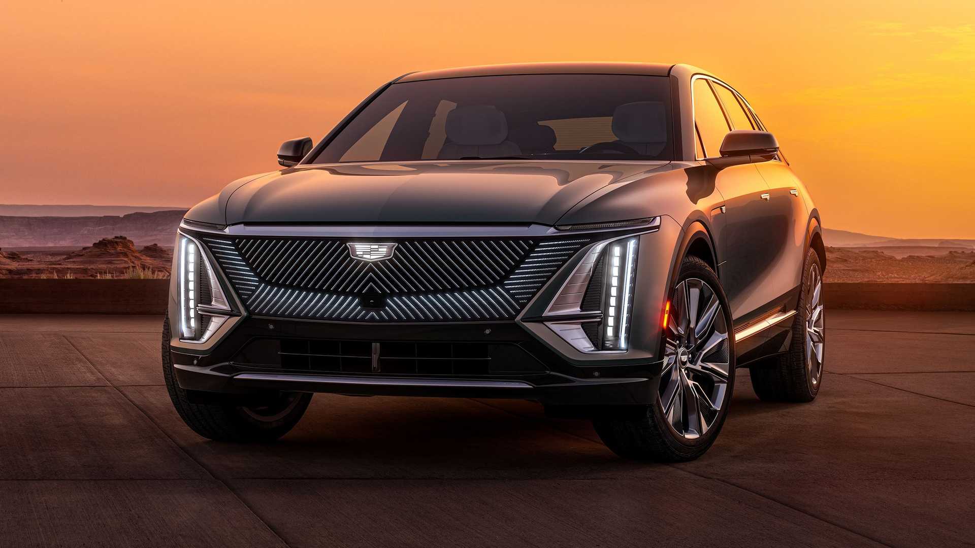 2023 Cadillac LYRIQ Обзор интерьера и экстерьера.