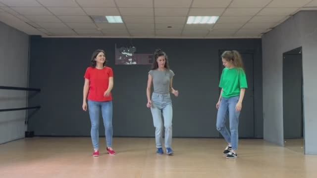 Танец в стиле шан-нос