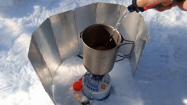 Суп с сушёной рыбой.