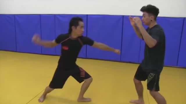 Академия Муай Боран. Двойной удар колено+локоть, ч.3