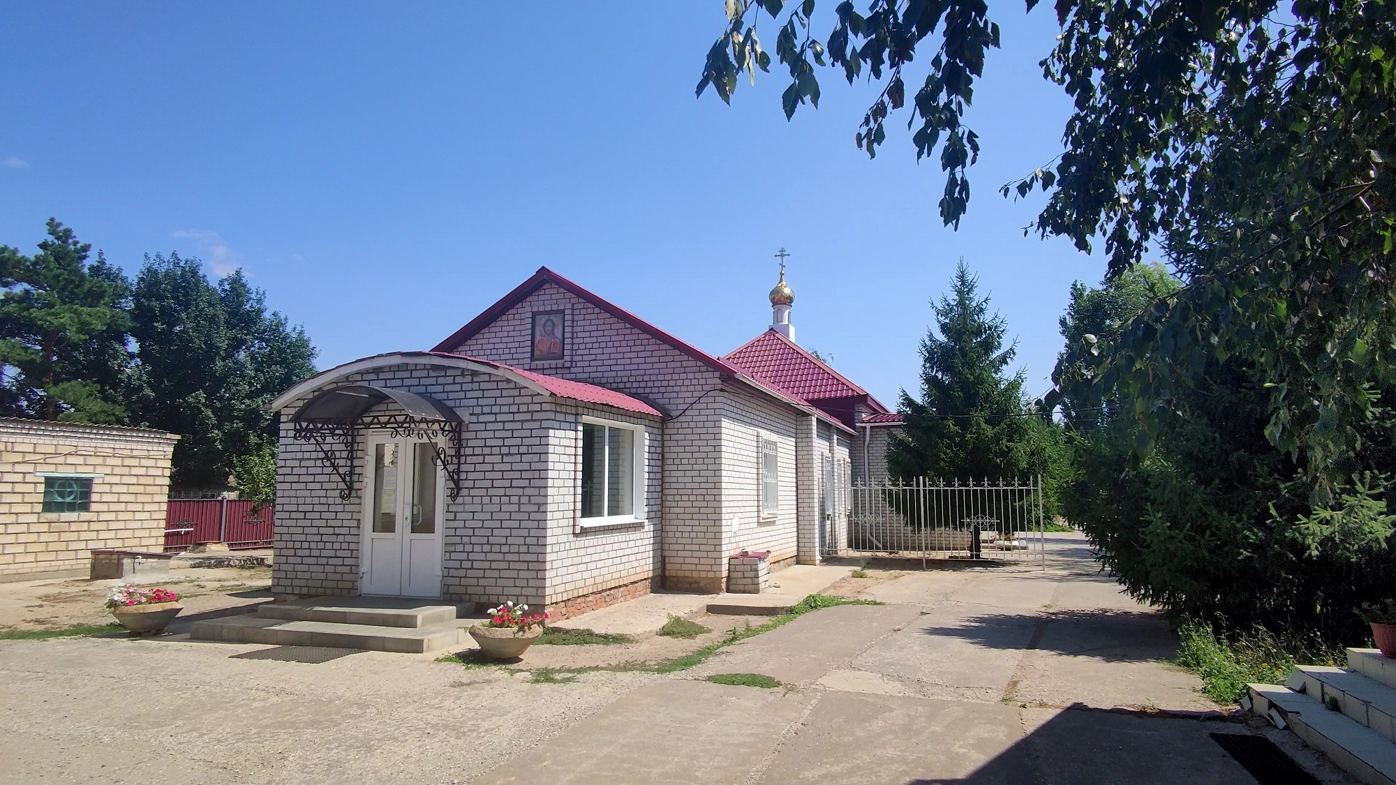 Храм Архистратига Божия Михаила в Ахтубинске.mp4