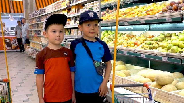 Яблоко - магазин в Севастополе. 9.07.2019