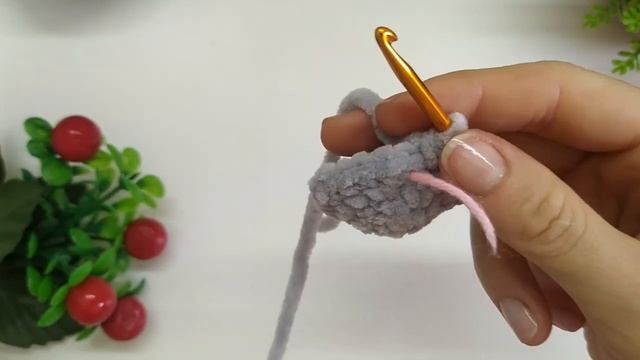 Серый волк вязаный крючком, Мастер-класс (Часть 1).mp4