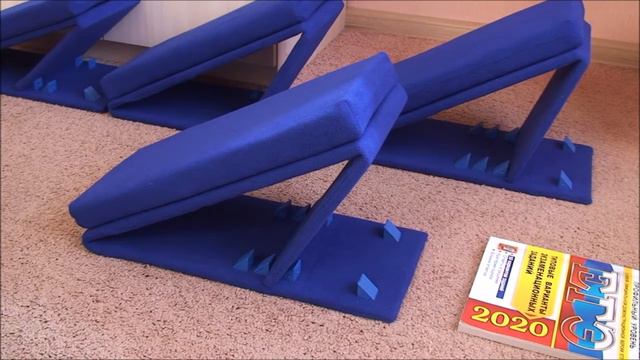 Сколиоз, подставка для чтения/уроков лёжа на животе.