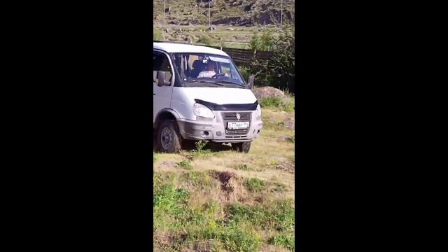 Выправление рулевой тяги и регулировка схождения на Соболе 4×4.