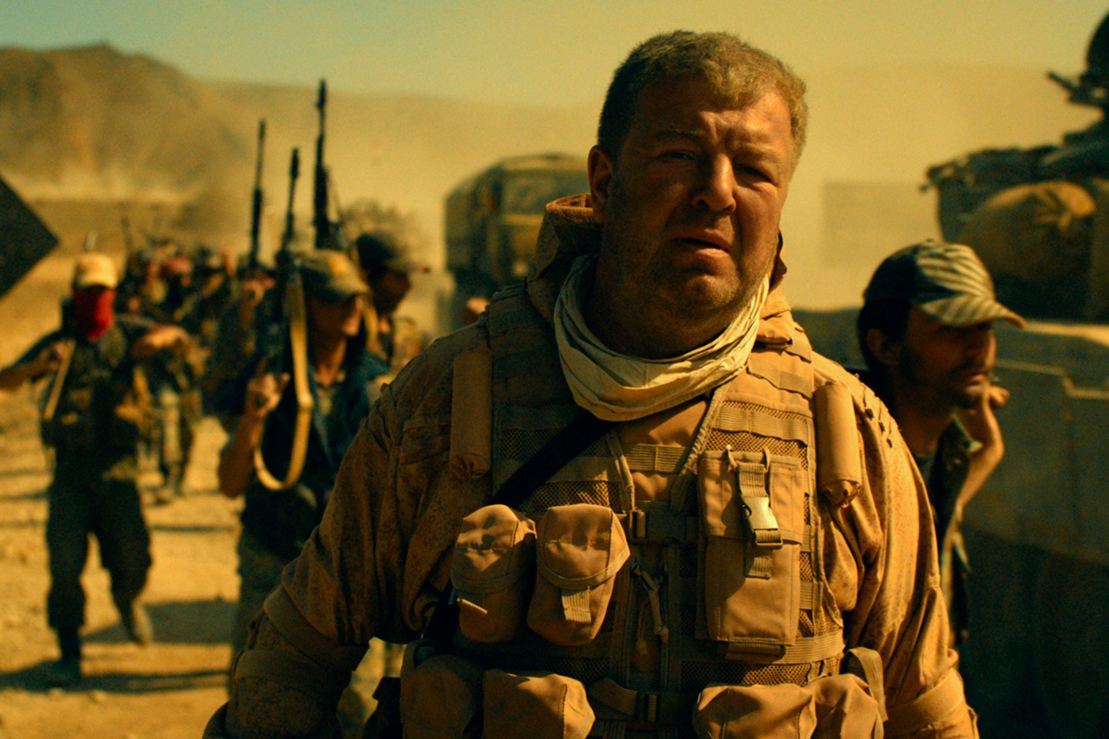 Обычный русский солдат в одиночку уничтожил всех противников | Краткий пересказ фильма