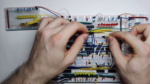 Как передавать значения между регистрами и АЛУ - соединяем компоненты через общую шину данных