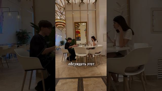 VID_39120201_033015_578