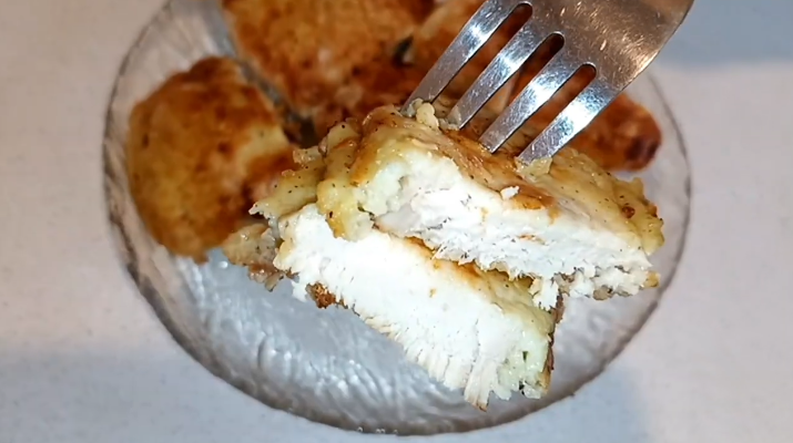 Этот кляр сделает любое мясо нежнее нежного..mp4