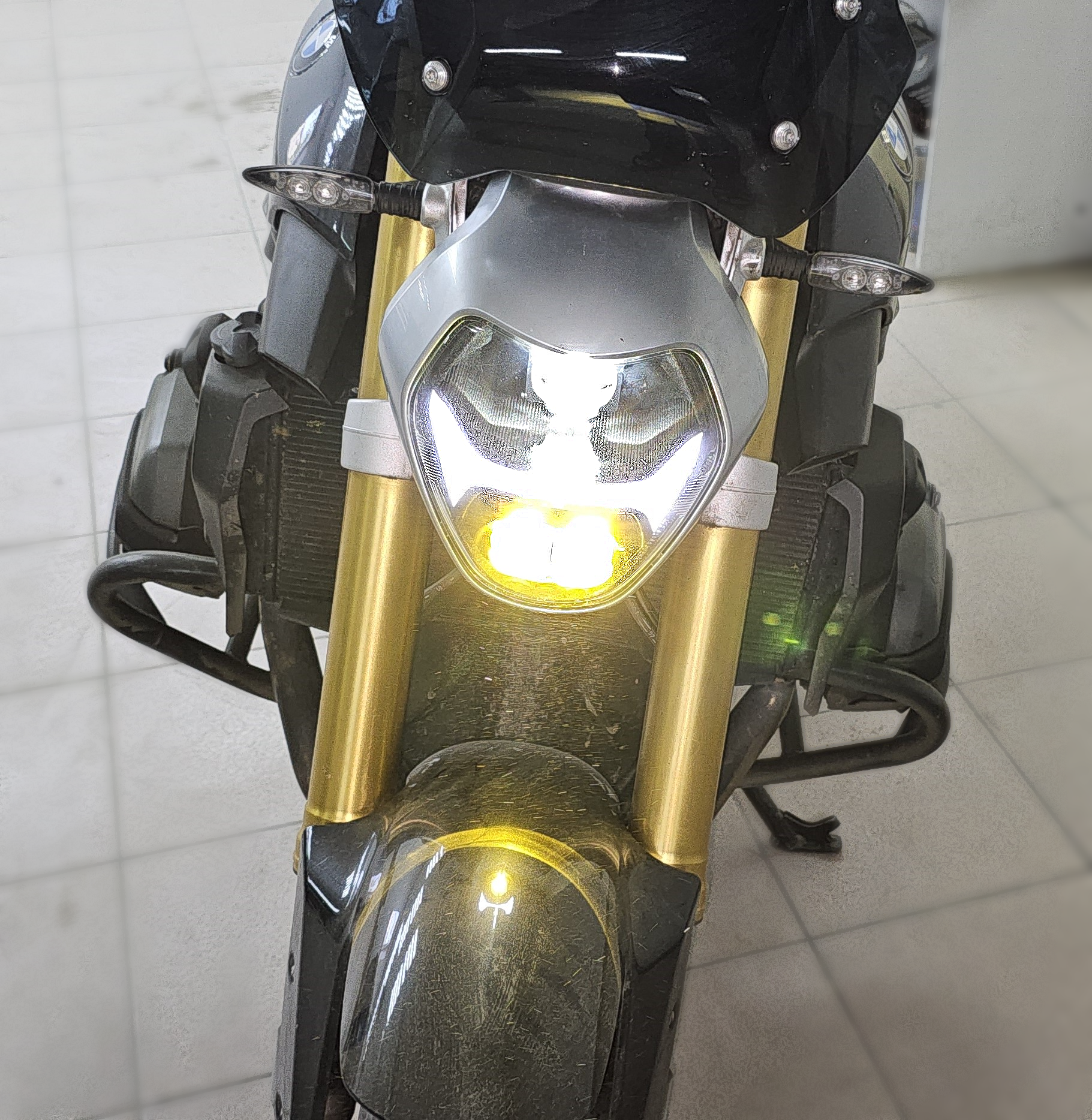 BMW motorcycle тюнинг фар