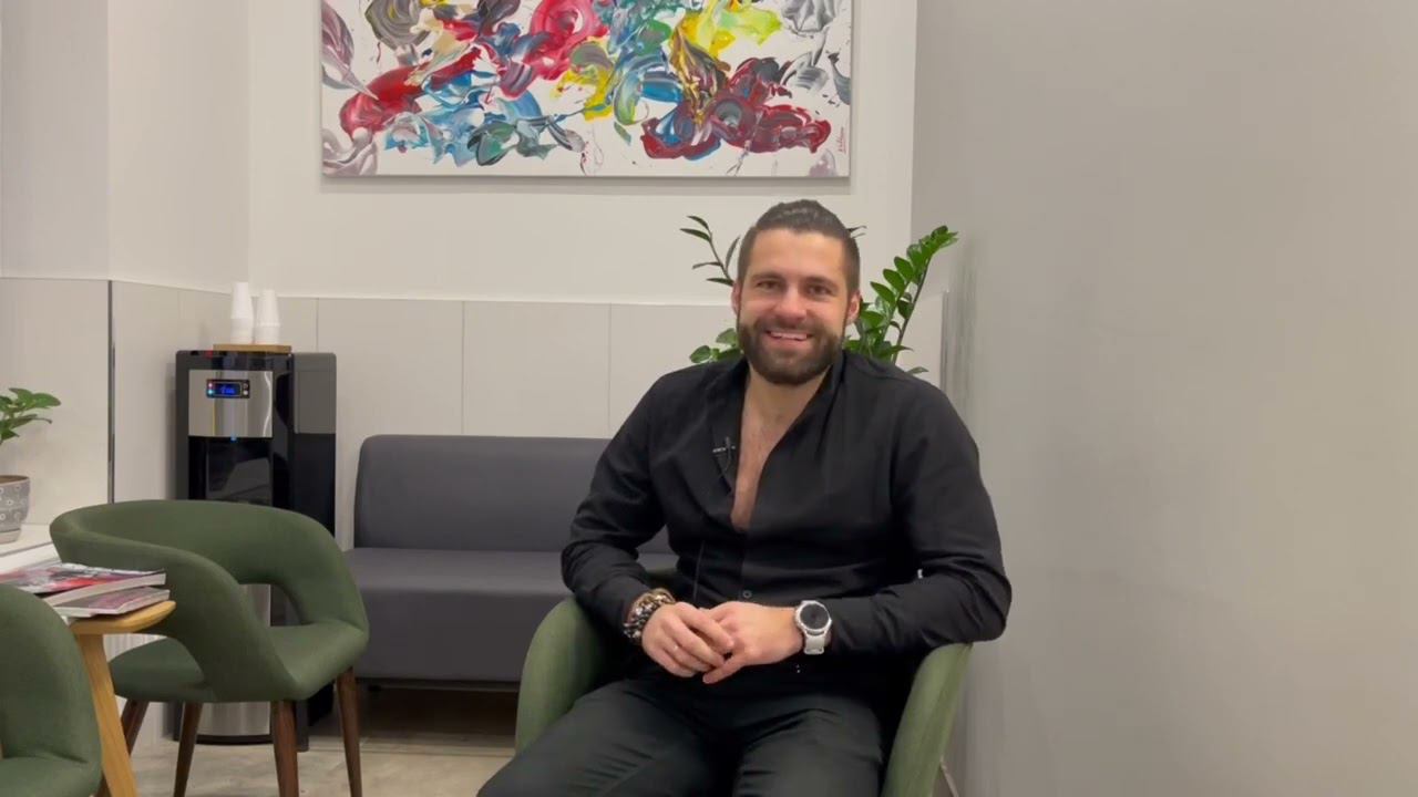 Отзыв Максима об отбеливании в клинике UrbanMed