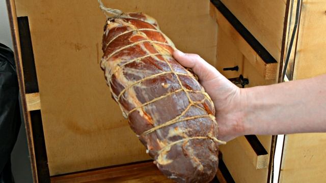 Шея свиная сырокопчёная. Домашние деликатесы, простой подробный рецепт